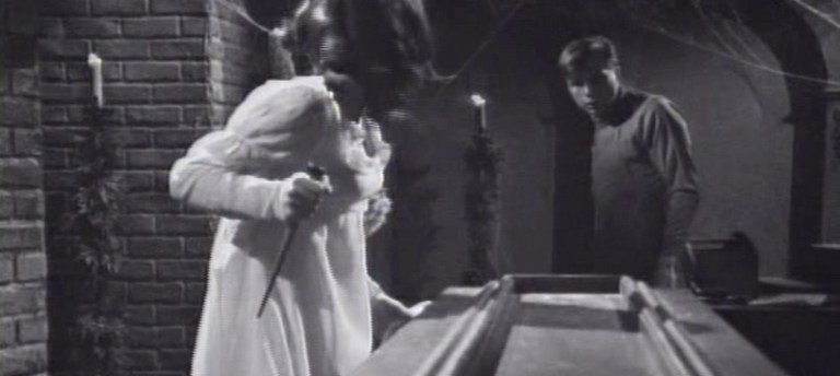 Episode 250: Exit Strategy | Dark Shadows Every Day
