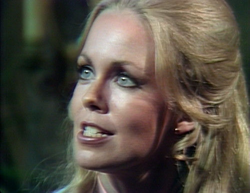 Episode 1027: The Winds of War | Dark Shadows Every Day